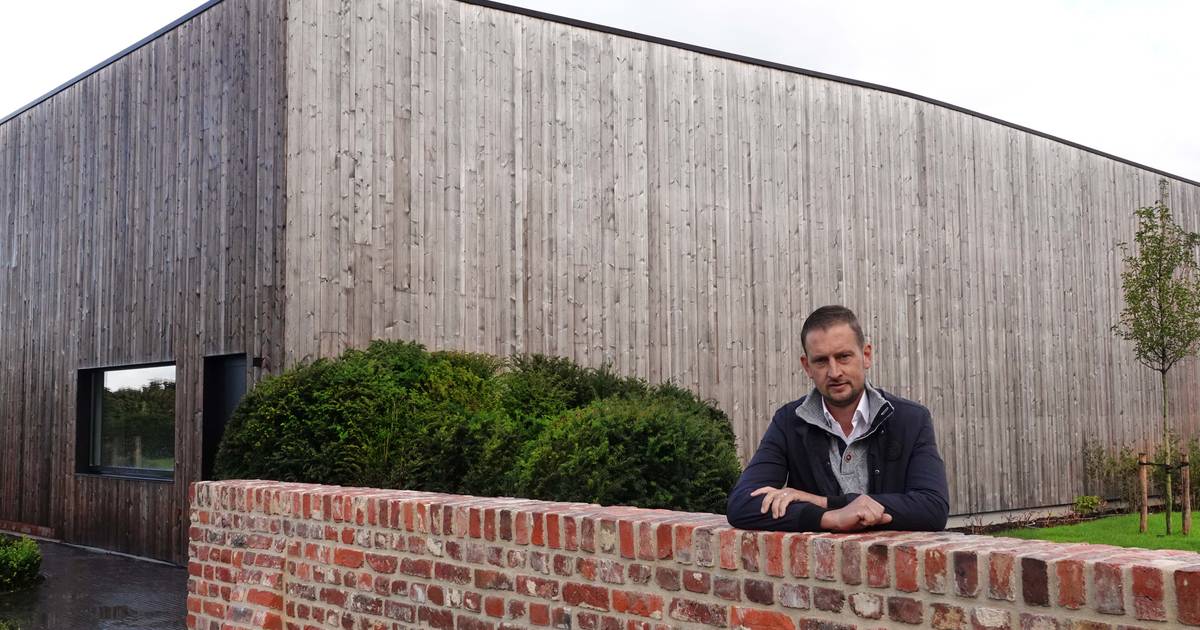 Carl Vulsteke (40) behaalt de gouden award op ‘De Vlaamse Tuinaannemer ...