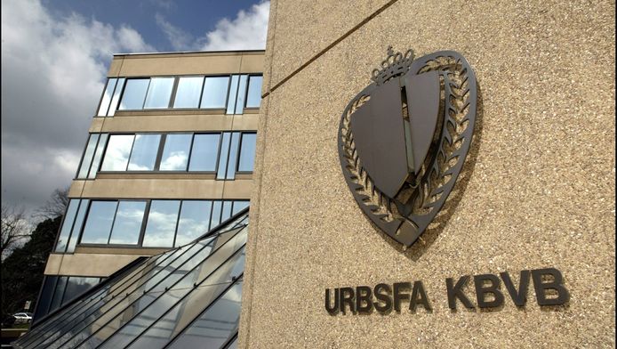 Leider Cappellen bedankt voor promotie: "Eisen KBVB voor licentie te ...