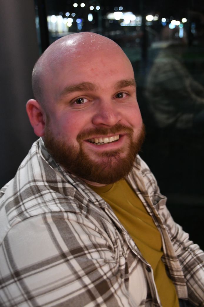 Andries Tunru bezit meerdere troefkaarten | Cultuur | bd.nl