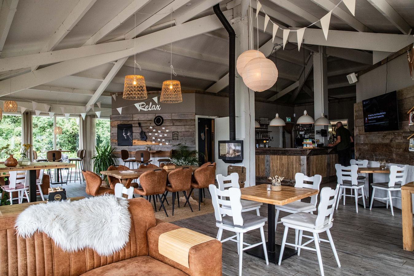 Nieuwe uitbaters populaire strandtent op Bussloo kenden elkaar amper ...