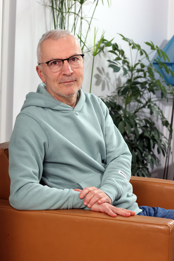 Hoofdscenarist van ‘Familie’ moest stoppen door diagnose MS: “De job ...