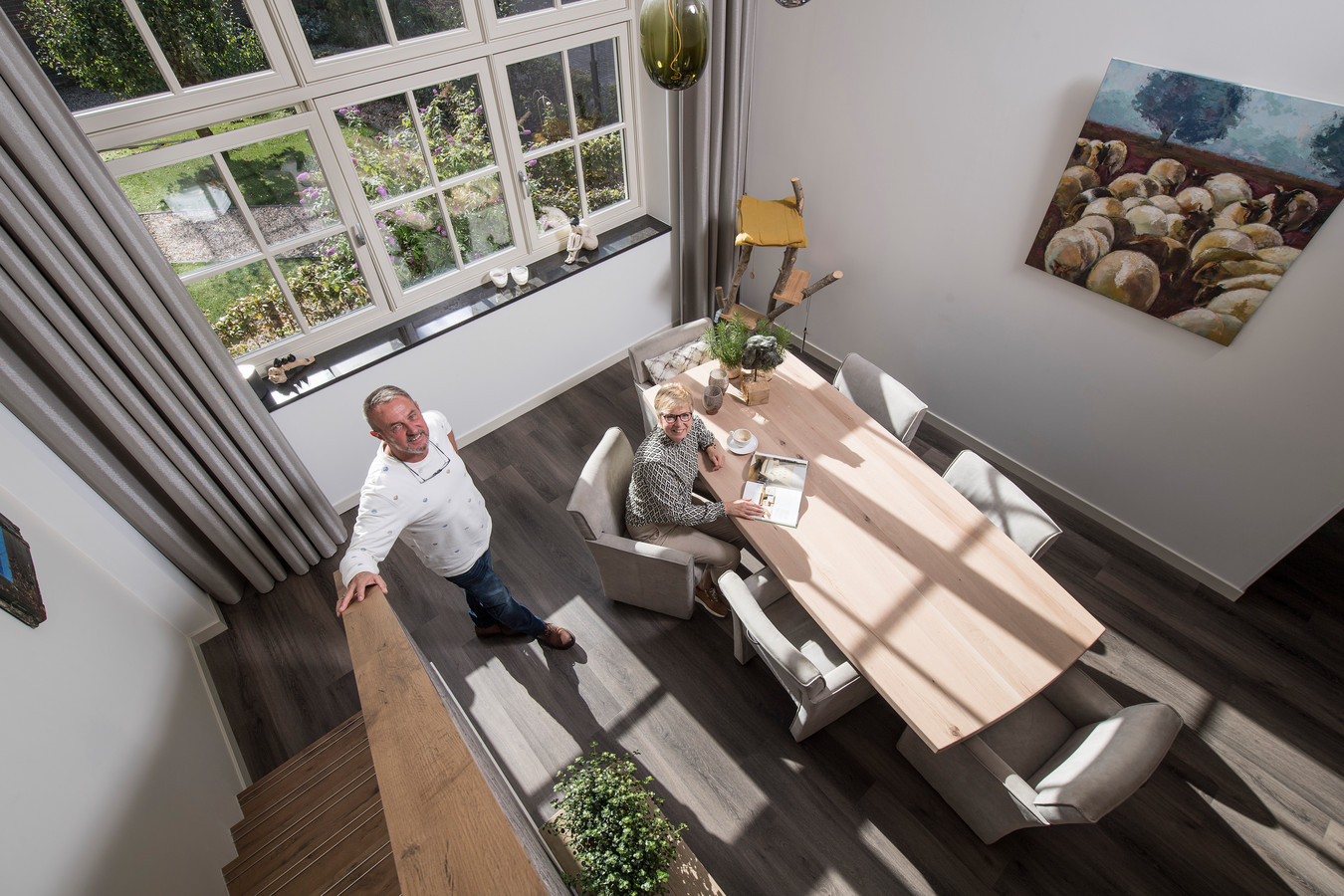 Cora en Fons wonen in het oude postkantoor: ‘Stilte is bijzonder ... Cora en Fons wonen in het oude postkantoor: ‘Stilte is bijzonder ...