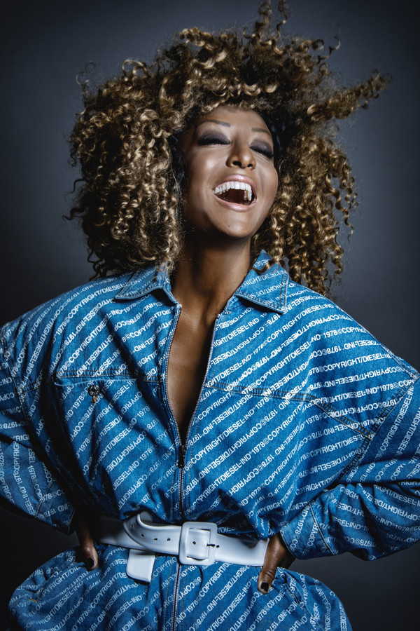 Senhit gaat opnieuw voor San Marino naar het songfestival | Foto | AD.nl