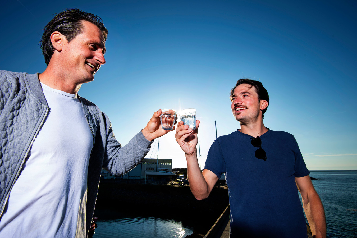 Deze broers vonden manier om van Noordzeewater drinkbaar water te maken ...