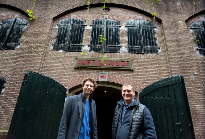 Fort bij Abcoude krijgt bijzondere herberg met een oud raadsel ...