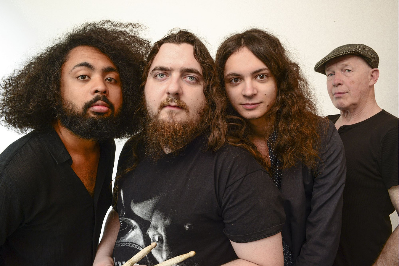 Rock-’n-roll-monument Bertus Borgers (75) bijna geknakt door corona ...