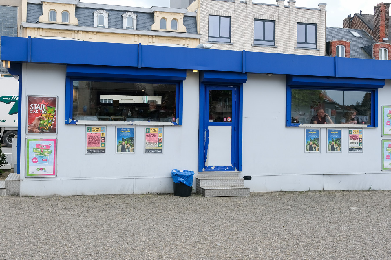 Eind juni verkopen Rudi en Magda noodgedwongen laatste pakje friet in ...