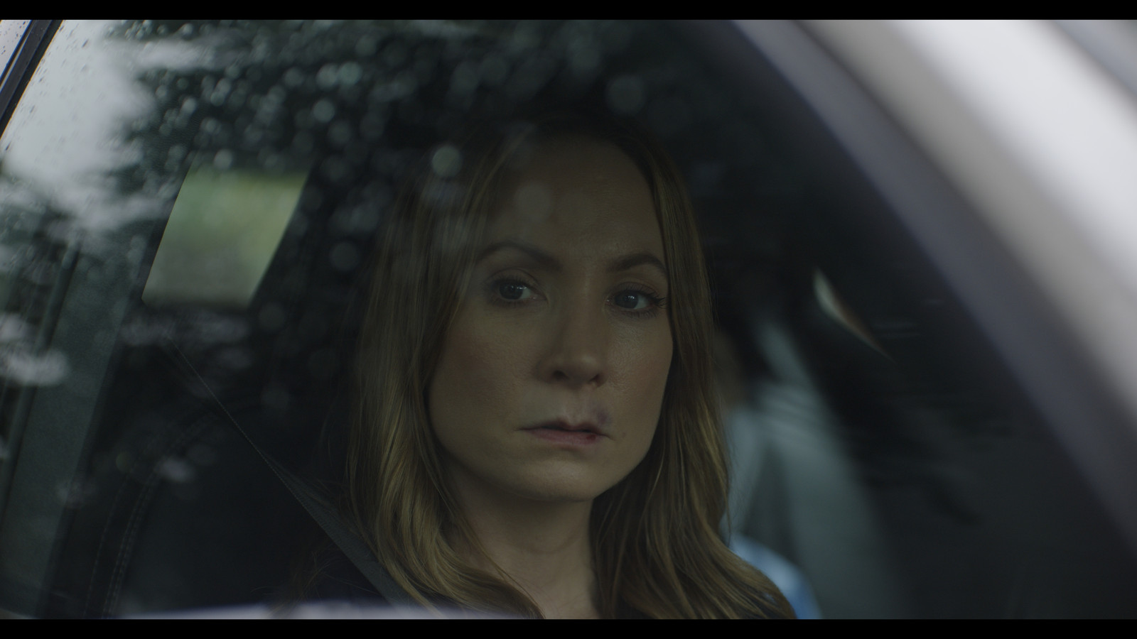 Na jaren van lieve rollen speelt Michiel Huisman een enorme hufter die ...