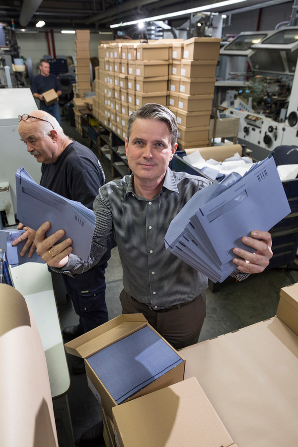 Van der Most Heerde slaat na de blauwe belastingenveloppen andere weg ...