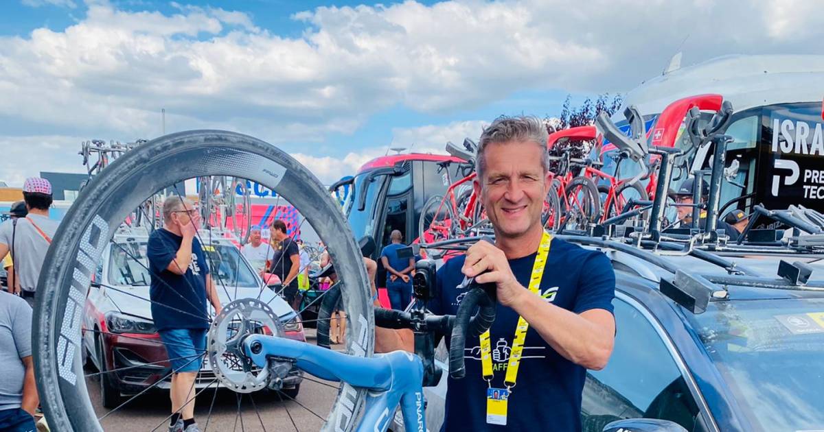 Mecanicien Patrick van Straten in Tour de France Femmes: ‘Steeds klaar ...