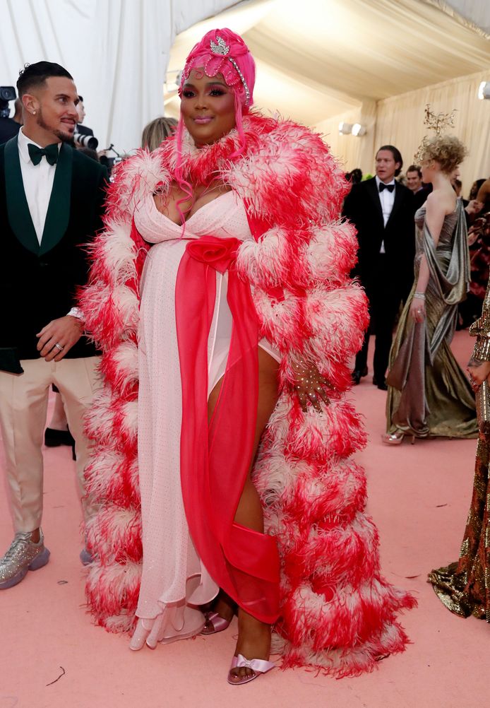 Dit zijn alle bijzondere, rare en extreme looks van het Met Gala | Show ...