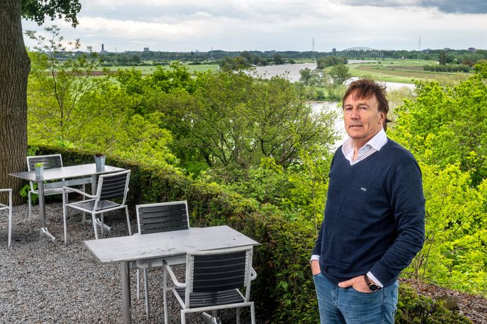 Tom Janssen beheert het restaurant met het mooiste uitzicht: ‘Dit is de ...