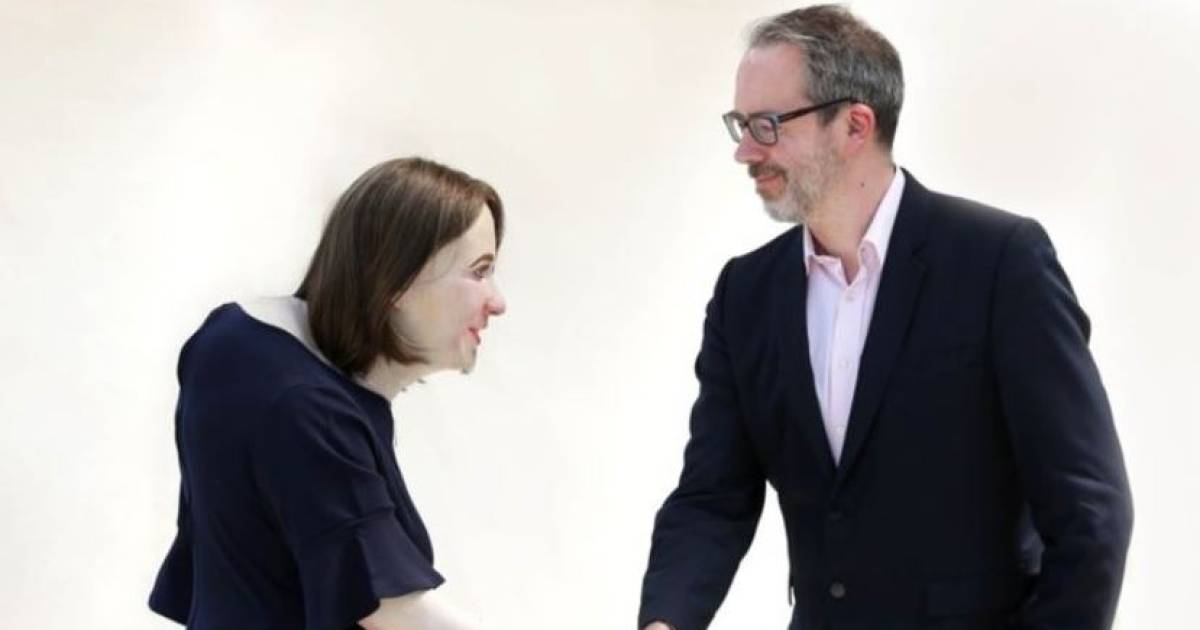 Kantoormens van de toekomst: permanente bochel en spataderen | Werk | AD.nl