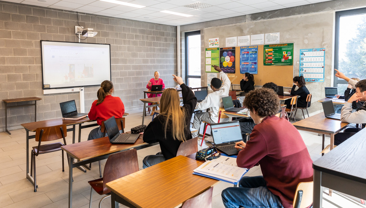 Via Tienen neemt deel aan Open Scholendag | Foto | hln.be