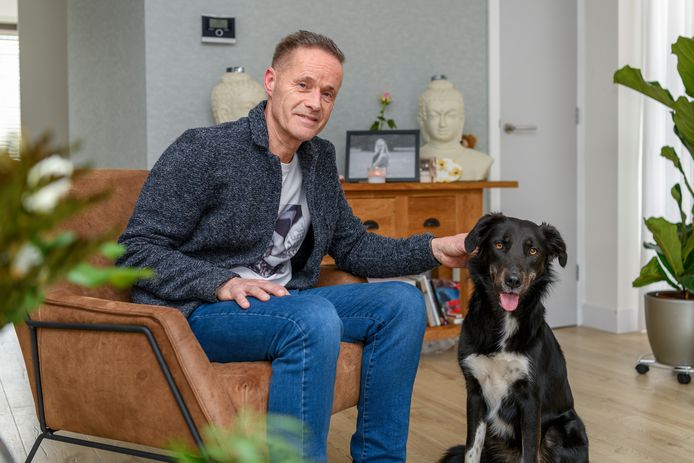 John van den Hoven stopt als wethouder na zwaar verlies: ‘De balans is ...