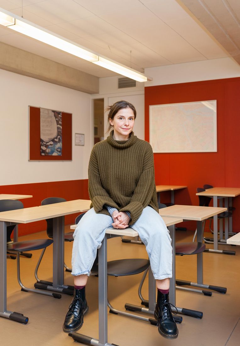 Docent Nederlands Michelle van der Kind debuteert met ‘Sea, seks & witlof’