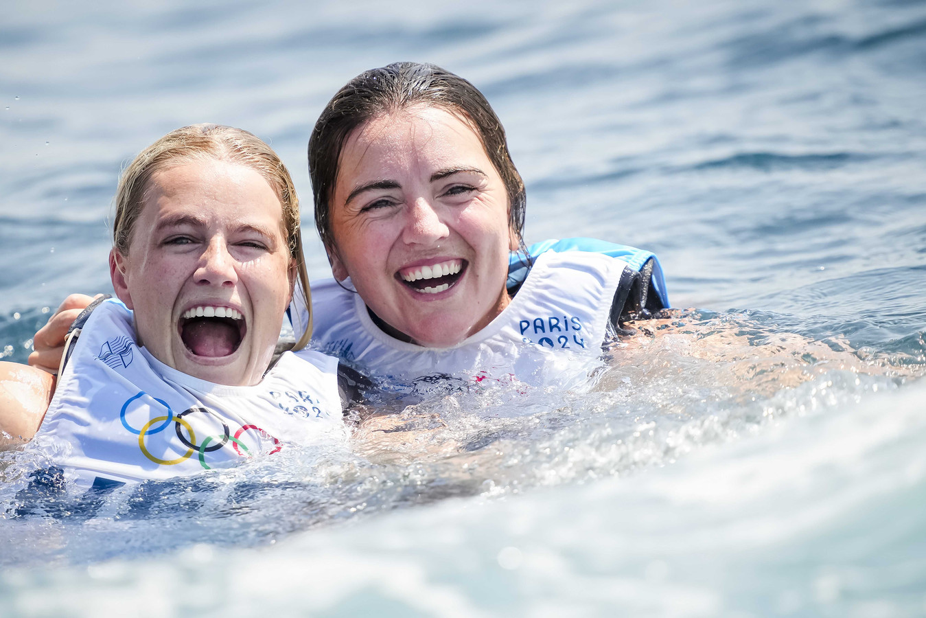 Honderd keer goud bij Zomerspelen: jubileummedaille voor zeilsters ... Honderd keer goud bij Zomerspelen: jubileummedaille voor zeilsters ...