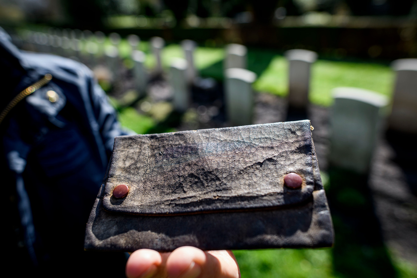 Het tragische einde van piloot Buck Jenvey: Sepp Ankoné volgt het spoor ...