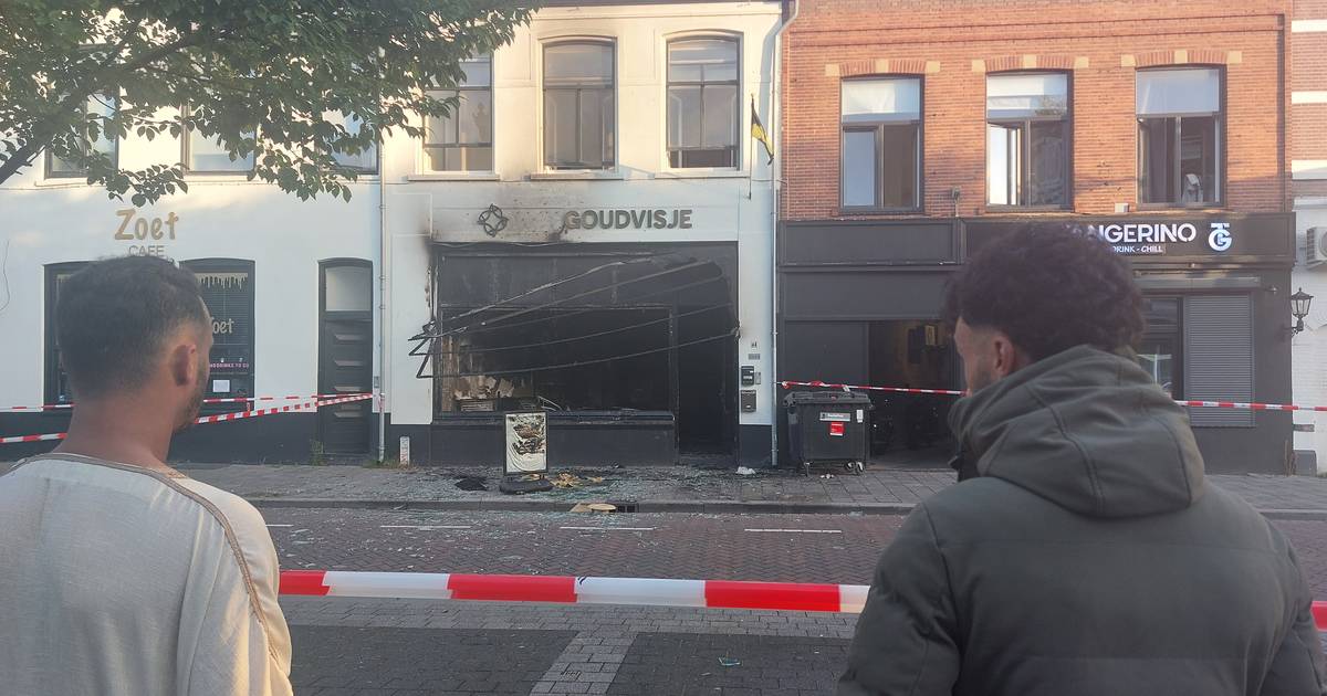 Viszaak Goudvisje in Breda verwoest door explosie, eigenaar onthutst ...
