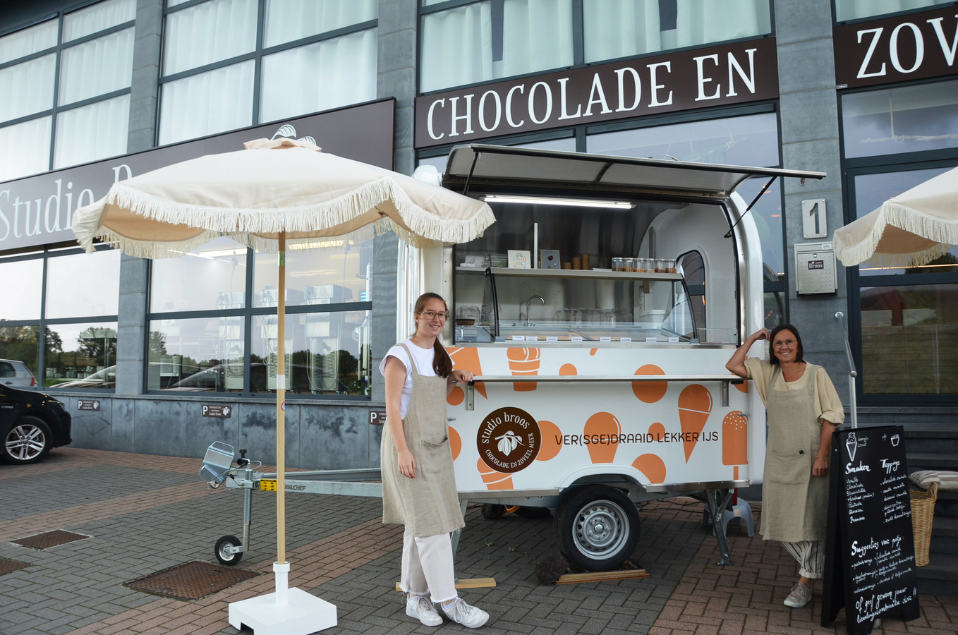NET OPEN. Chocolatier Jan Andries opent ‘Studio Broos’ en heeft nu ook ...