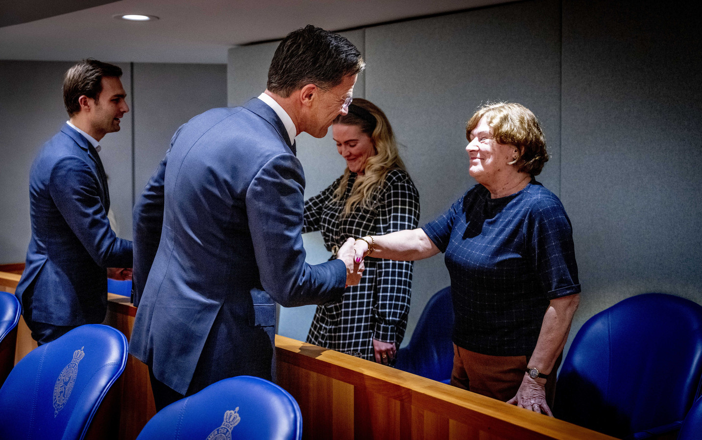 Tweede Kamer is stil voor overleden RTL-verslaggever Jos Heymans: ‘Hij ...