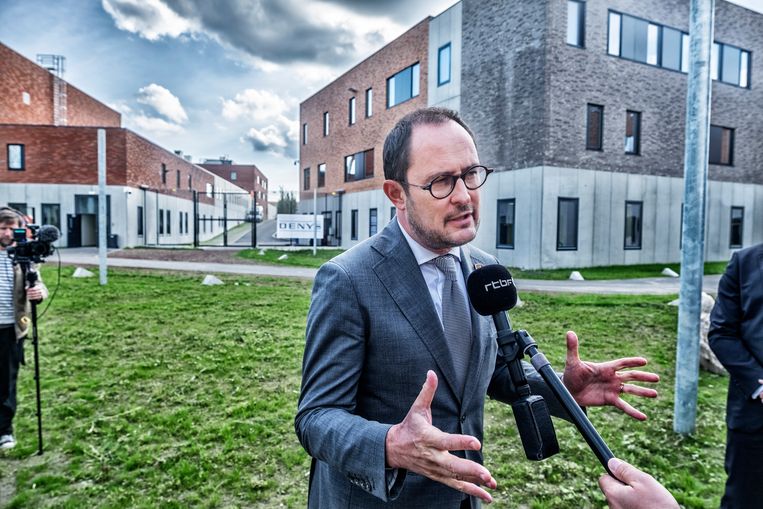 ‘De boodschap van die affiches was duidelijk: pas op, we weten waar je ...