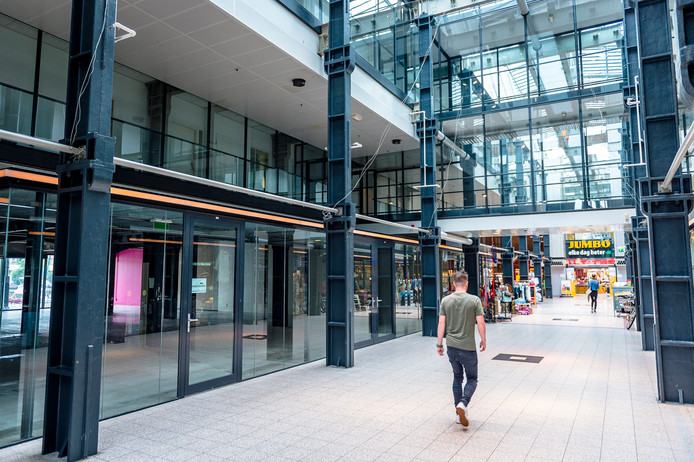 'Entrepotgebouw krijgt meer elan als passage' | Rotterdam | AD.nl