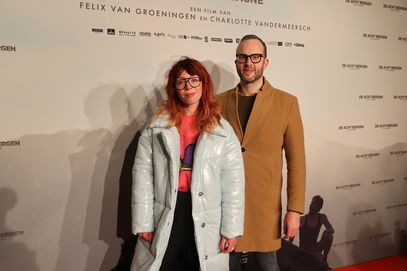 IN BEELD. Cast van ‘Zillion’ keurt ‘De Acht Bergen’ | Foto | hln.be