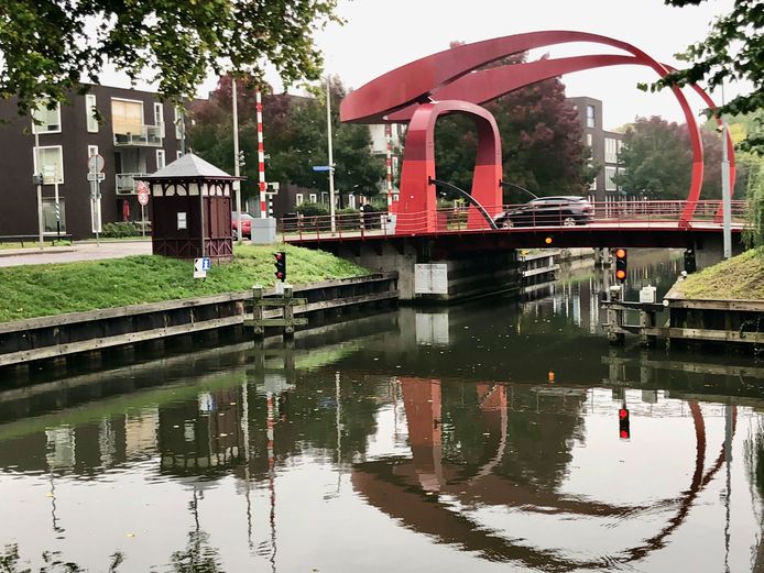 Problemen met Rode Brug in Utrecht zijn hardnekkig: ‘Het is een drama ...