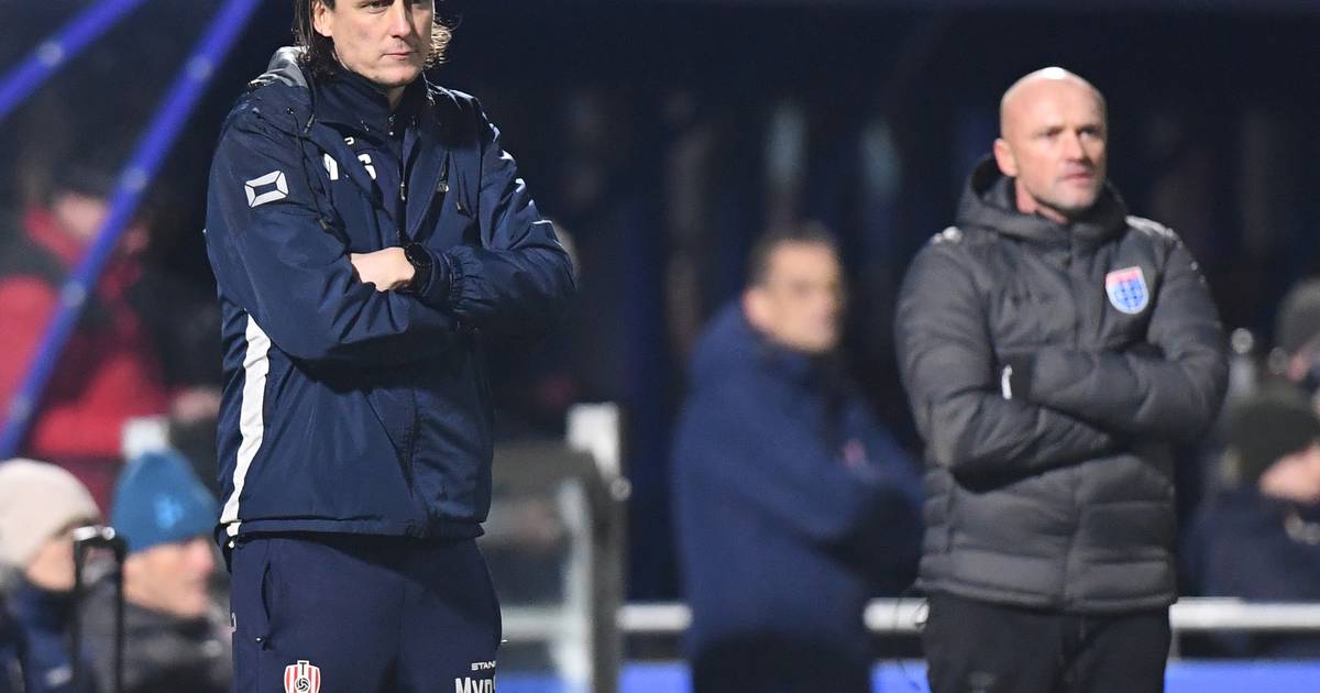 Marcel van der Sloot kreeg rood door natrappen in derby met FC Den ...