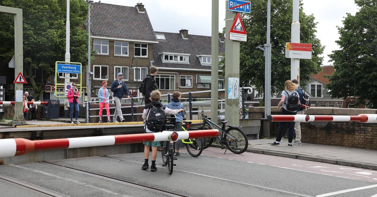 Geestbrug sluit niet meer, weggebruikers moeten voorlopig omrijden ...