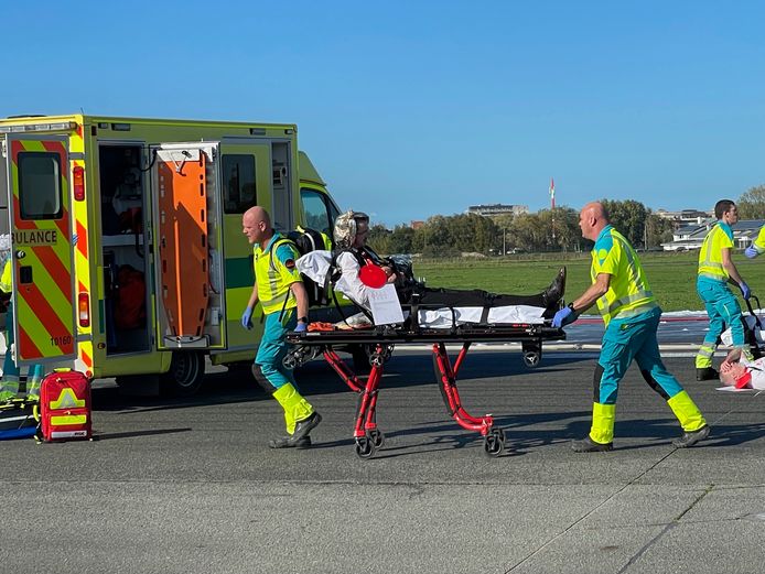 IN BEELD. Hulpdiensten oefenen ramp op luchthaven van Oostende ... met ... IN BEELD. Hulpdiensten oefenen ramp op luchthaven van Oostende ... met ...