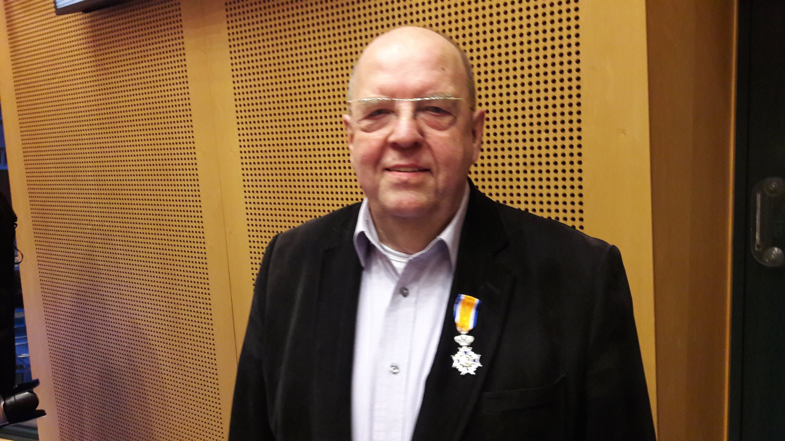 Lintjes voor Helmondse raadsleden Henk Bekkers en Angelique Raaijmakers ...