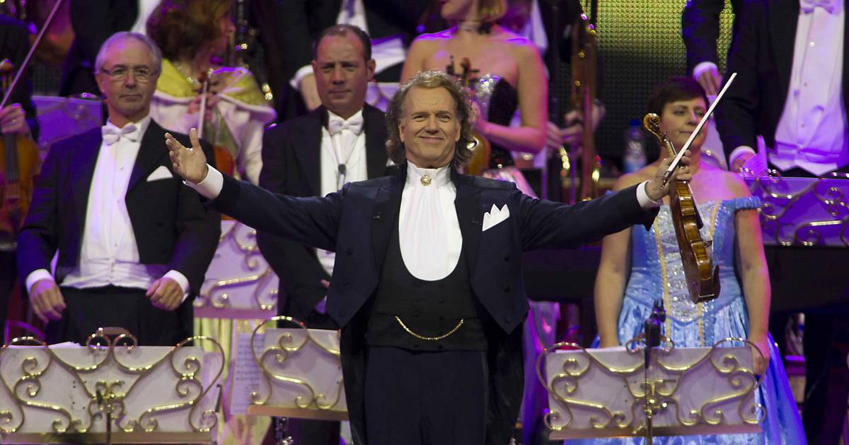 André Rieu binnen op nummer 1 in Engeland | Show | gelderlander.nl