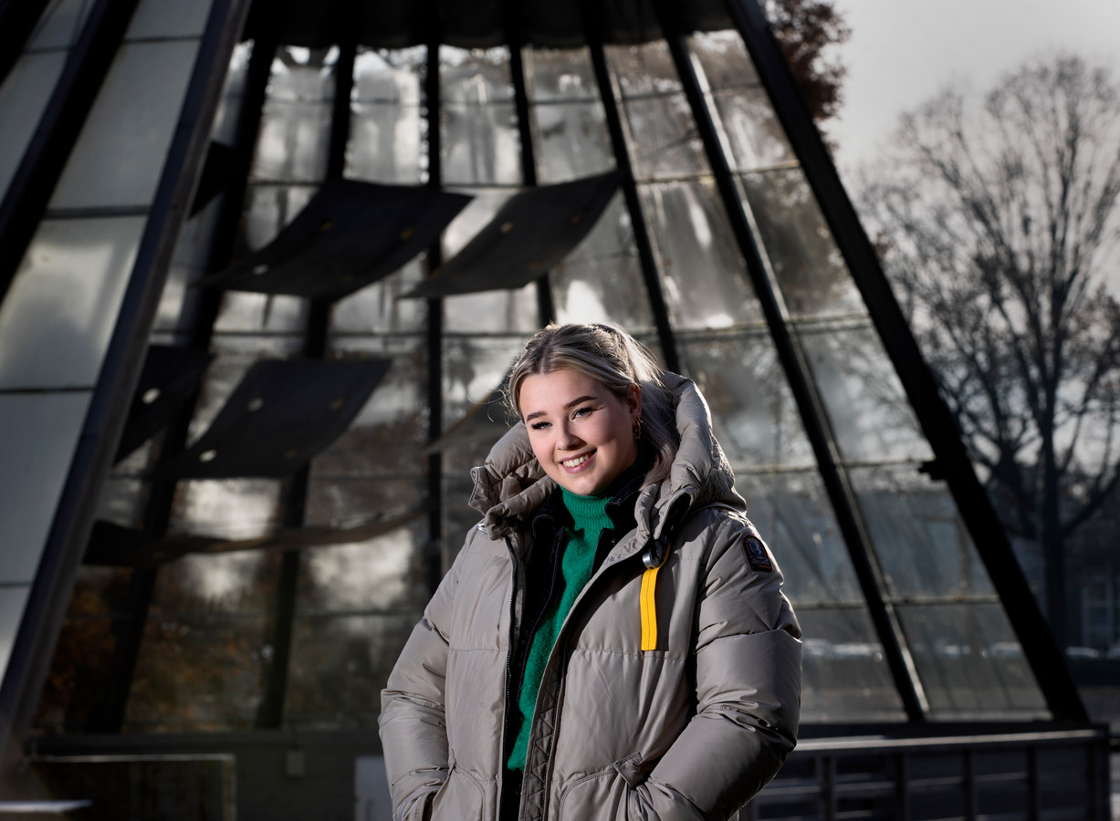 André Hazes leerde zangeres Senna ‘om schijt te hebben aan fouten maken ...