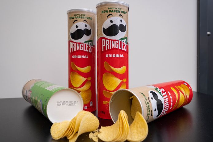 Pringles verwijdert stalen bodem van iconische koker: “In 2025 moeten ...