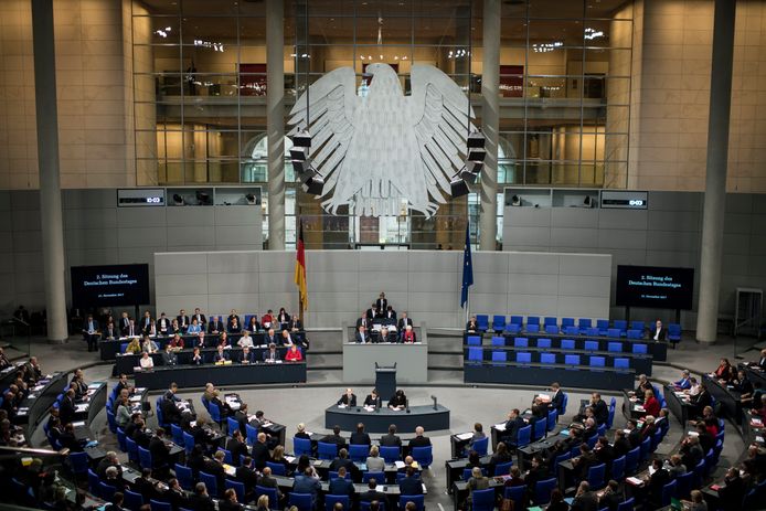 "Duitse partijen krijgen drie weken tijd om uit de crisis te geraken ...