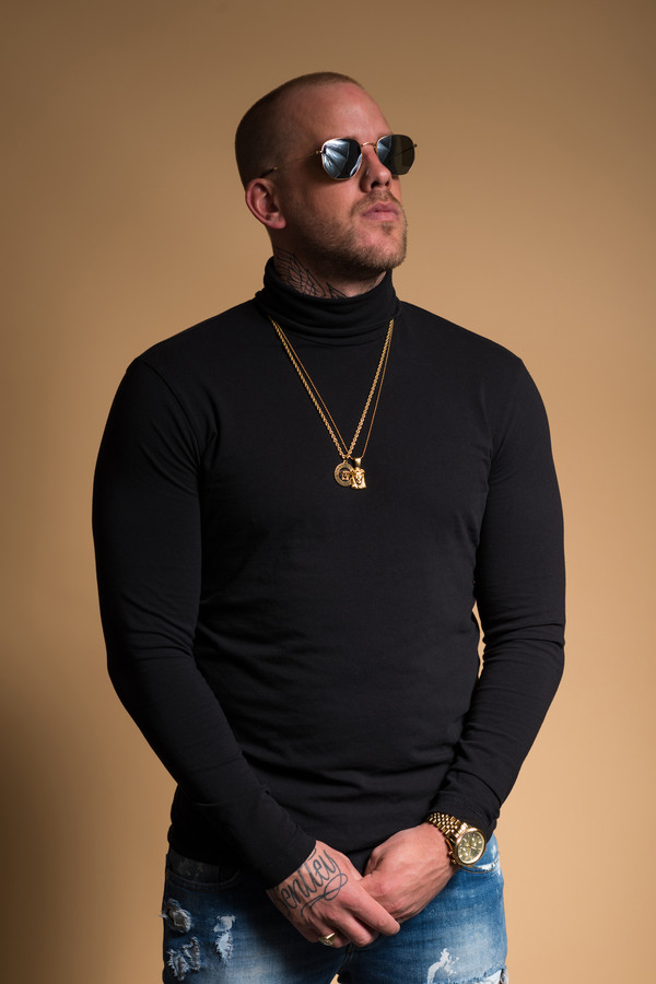 Rapper Jebroer in gesprek met Hardinxvelders over 'Kind van de duivel ...