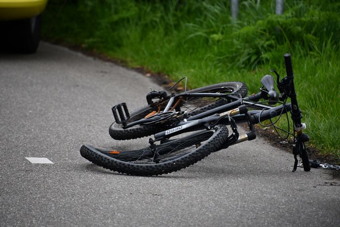Jonge fietser gewond bij botsing in Vlissingen | Vlissingen | pzc.nl