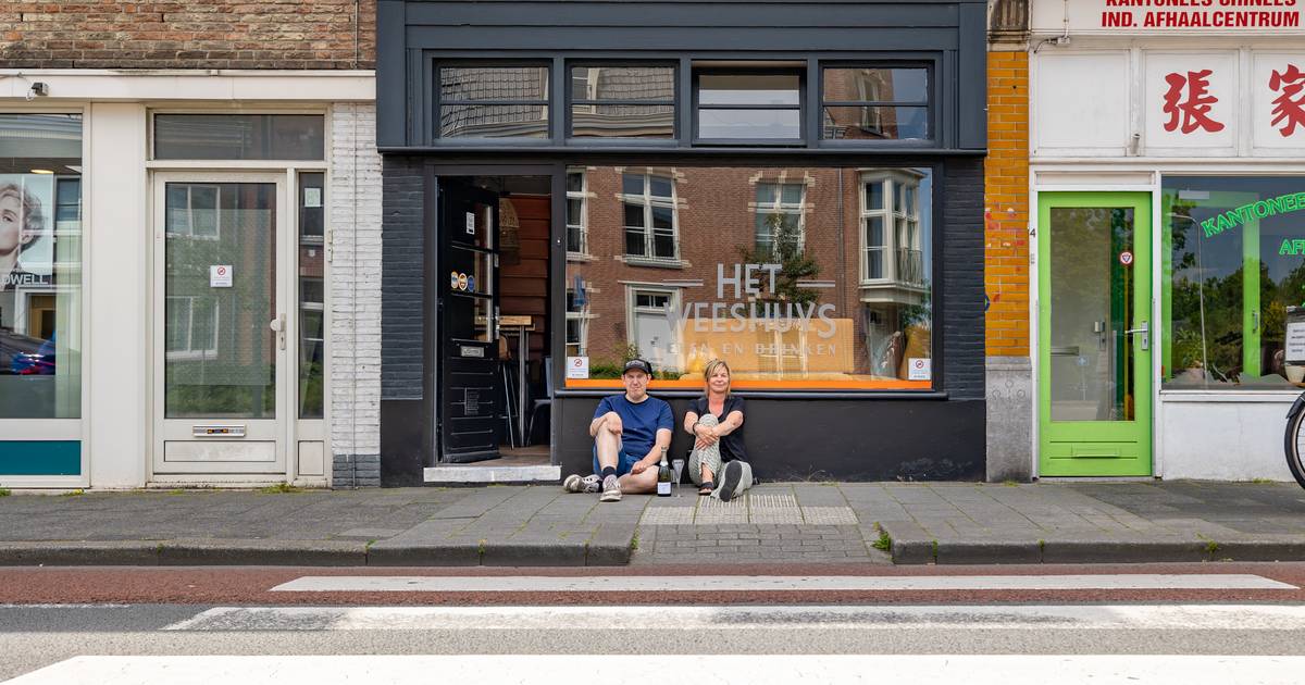 Restaurant Het Weeshuys in Zwolle wacht al jaren op terras: ‘Had er al twee jaar moeten zijn ...