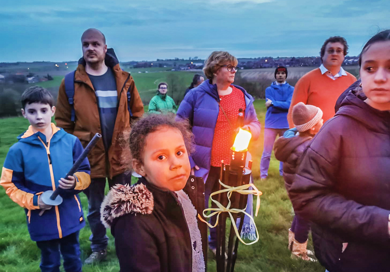 Druïde Joël Bouten (72) loopt voor 49ste keer mee met Borelle: “Als ’s ...
