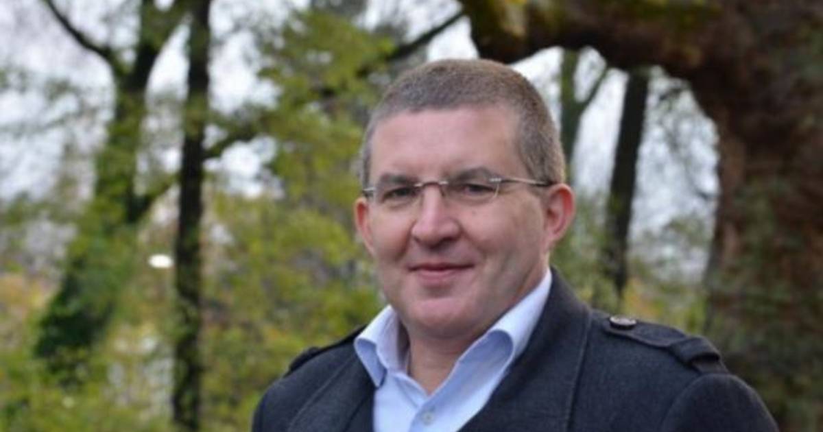 Gemeenteraad stemt maandag over vervanging, Dirk Desmet vervangt Marc ...