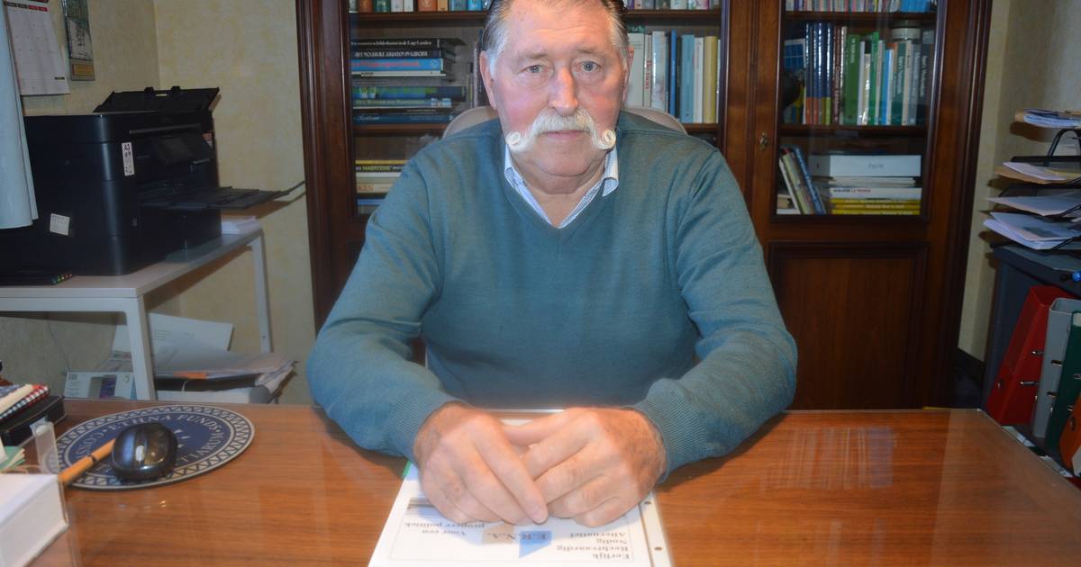 André Van Roy dient klacht in tegen Erna Scheerlinck | Denderleeuw | hln.be