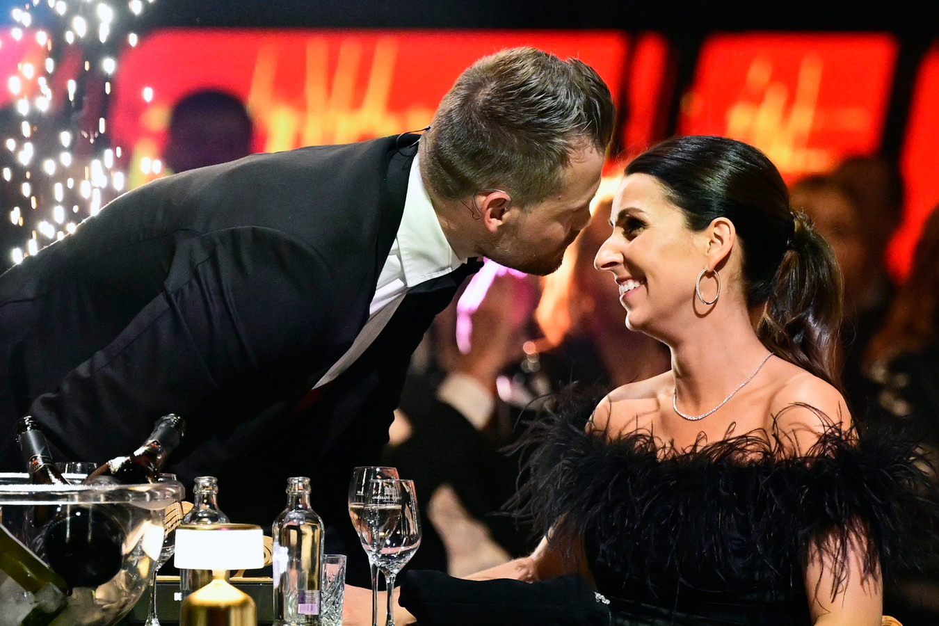 Simon Mignolet maakt favorietenrol met glans waar en pakt Gouden Schoen ...