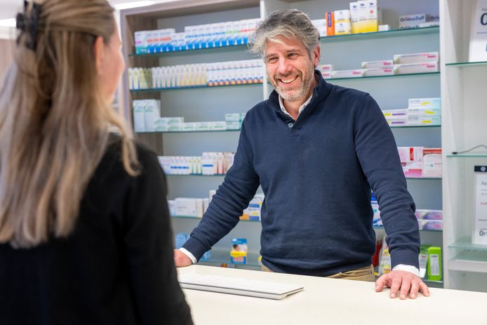 Deze apotheek deed mee aan baanbrekend onderzoek naar medicijnen: ‘Mag ik even uw dna-pas zien ...
