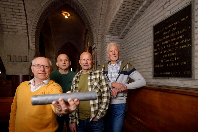 Het mysterie van de loden koker: komt het ware verhaal over verzetsheld ...