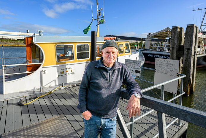 Schipper veerpont botst met havenmeester Moerdijk over aanlegsteiger ...