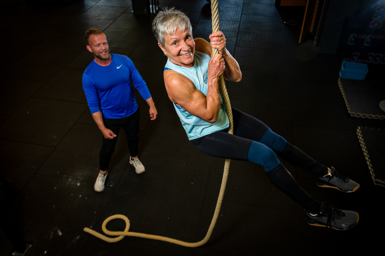 Joke is 72 en hoort bij de fanatiekste crossfitters ter wereld: ‘Stoppen? Ik word nog ieder jaar ...