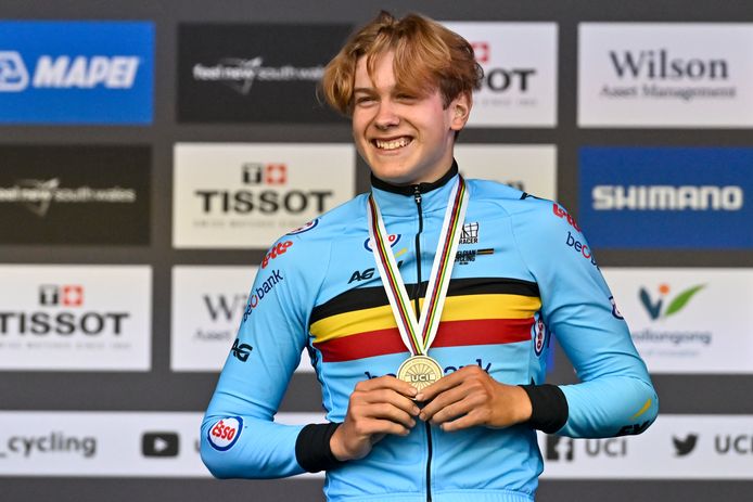 Junior Vlad Van Mechelen zorgt voor nieuw eremetaal in Australië en sprint naar brons: “Ik had ...