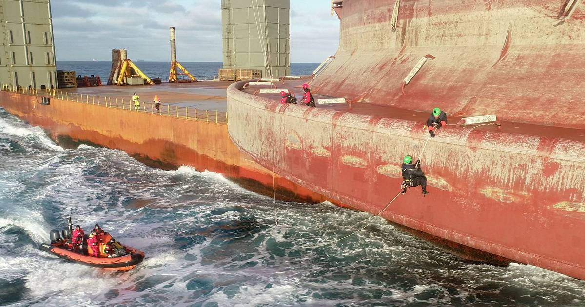 Shell dreigt Greenpeace met miljoenenclaim na protest tegen ...